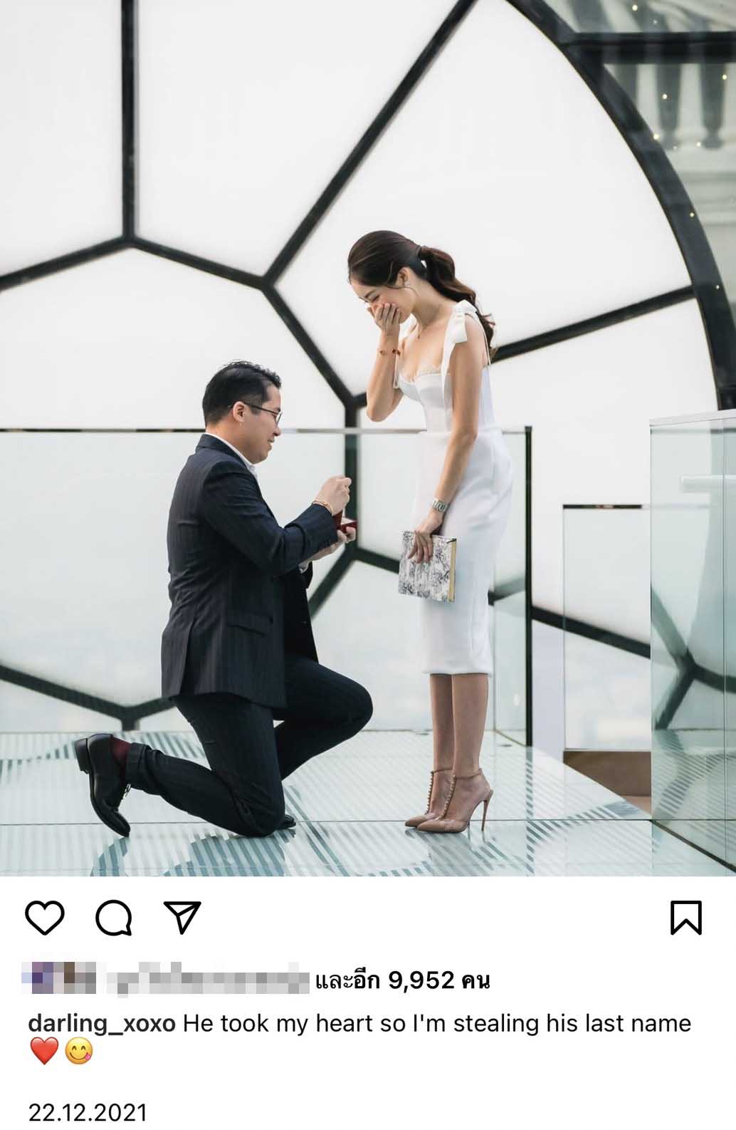 จ่อสละโสด "ดาร์ลิ่ง อารดา" ถูกแฟนหนุ่มเซอร์ไพรส์คุกเข่าขอแต่งงาน