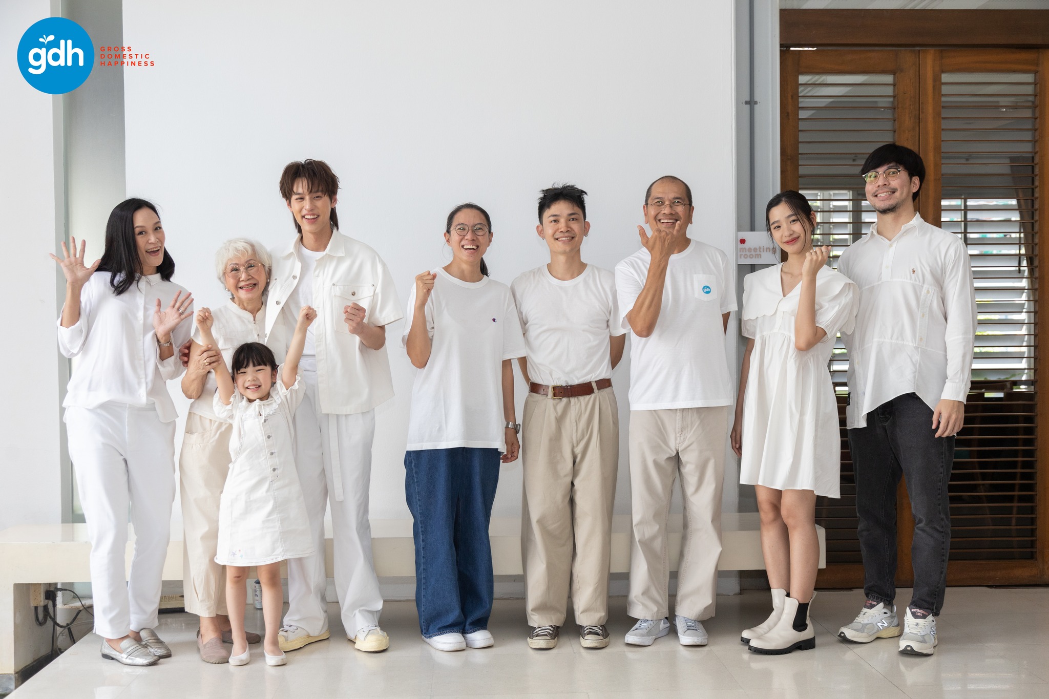 เปิดกล้องแล้ว! หนังเรื่องแรกของ “บิวกิ้น” The Chinese Family