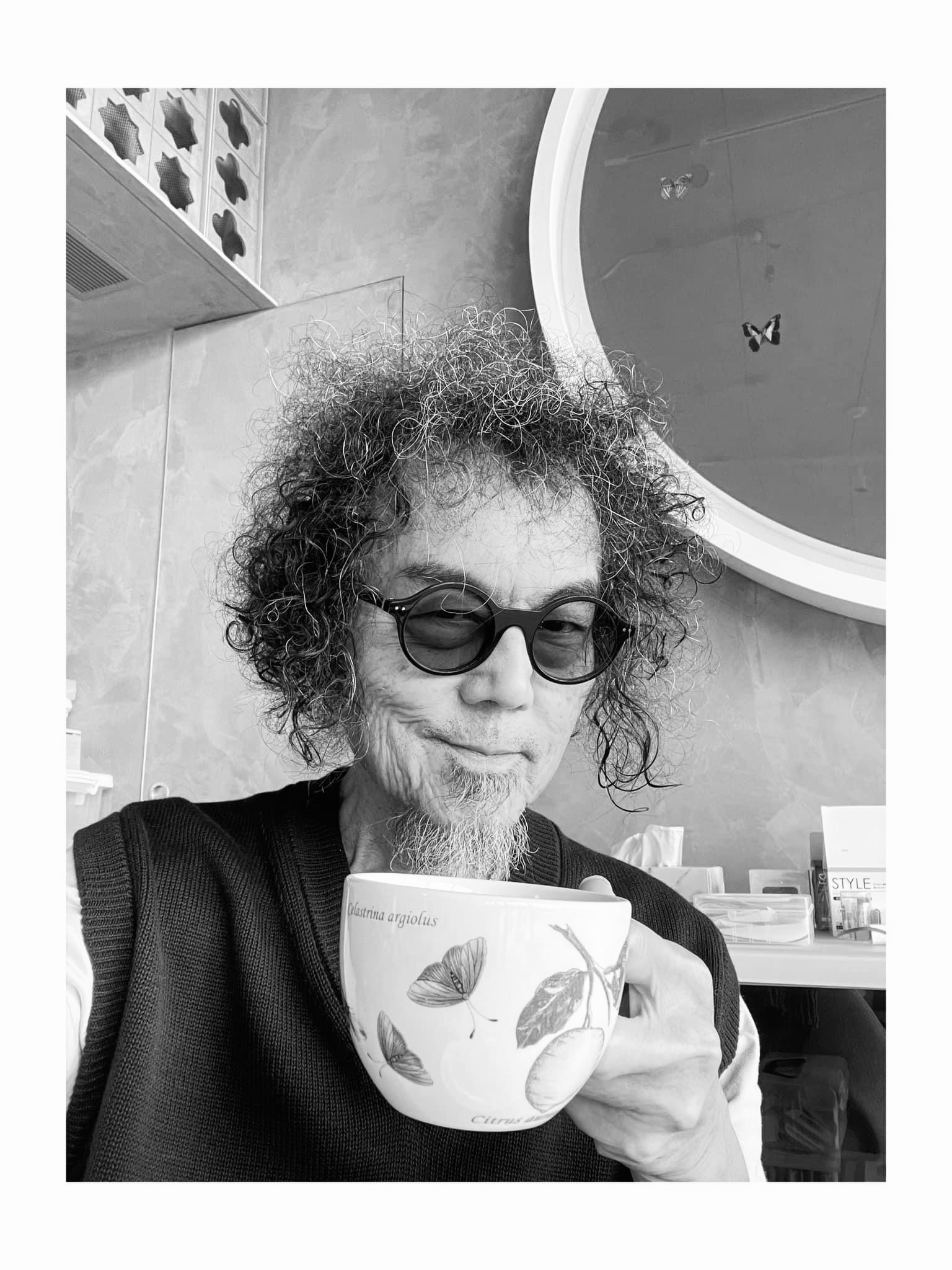 โพสต์สุดท้ายก่อนเสียชีวิตและประวัติความสามารถหลากหลายของ “เพชร โอสถานุ ...